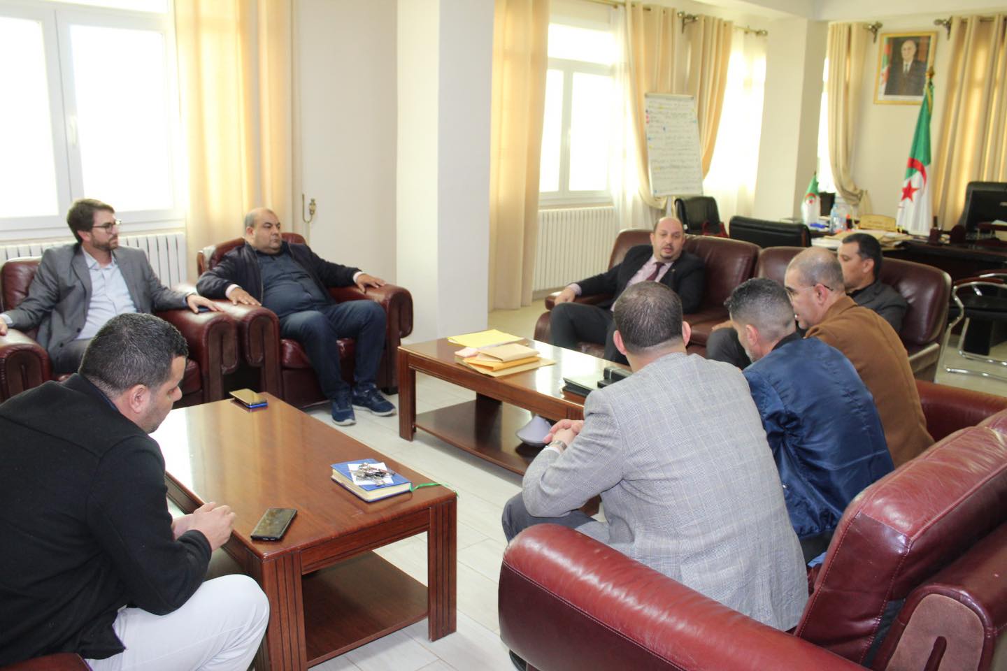 مدير الجامعة يستقبل أعضاء اللجنة الوطنية للبيداغوجيا بالاتحاد العام ...